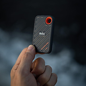 Netac 1TB Extreme Portable NVMe SSD Up to 2000MB/s Read 1700MB/s Write Speed USB 3.2 Gen.2 Business Travel Drive Essential External Solid State Drives Supports Win to Go, ZX20