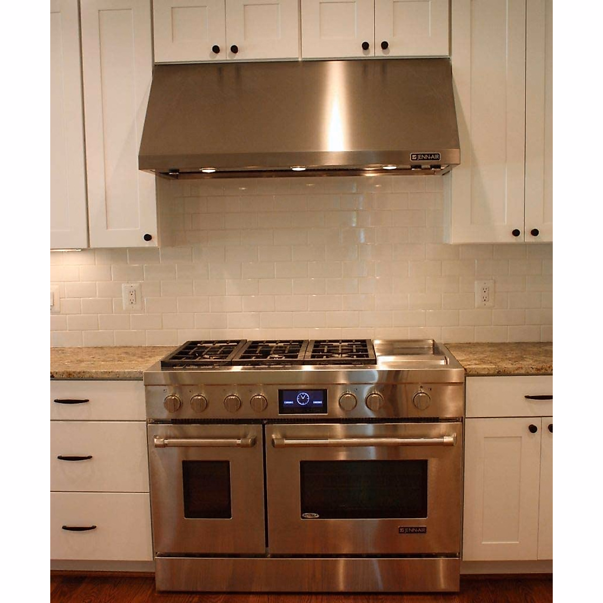 E17 LED Bulb Dimmable 8W Consumption 80W Equiavlent Halogen Bubs,800LM,AC 110-130V,CRI:≧85Ra,S11 T8 T7 E17 Intermediate Base Bulbs,for Ceiling Fan,Microwave Oven Lighting,2-Pack (Wram White 3000K)