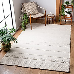 SAFAVIEH Natura Collection Area Rug - 8' x 10', Natural, Handmade Wool, Ideal for High Traffic Areas in Living Room, Bedroom (NAT215A)