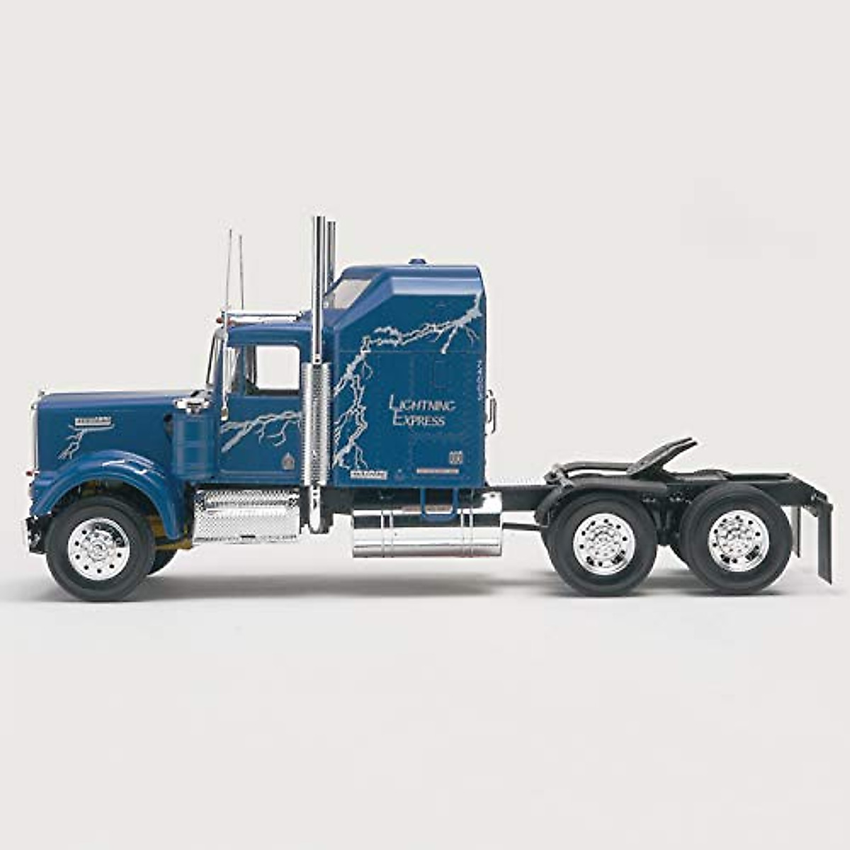 Revell 85-1507 Kenworth 900 Aerodyne Tractor 1:25 Scale 115-Piece Skill Level 4 Model Building Truck Kit, Blue, 12 years old and up