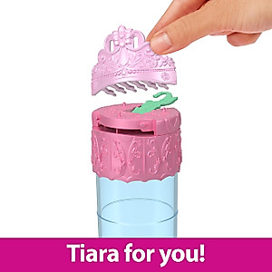 Mattel Disney Princess Toys, Small Doll Royal Color Reveal with 6 Surprises Including Scented Ring & 4 Accessories, Garden Party Series (Dolls May Vary)