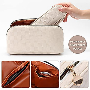 BAGCRAZY 2 Pcs Waterproof PU Leather Checkered Makeup Bag, Large Capacity Travel Cosmetic Bag - Portable Makeup Bags for Women, Lightweight Design and Waterproof Toiletries Bag for Cosmetic, White