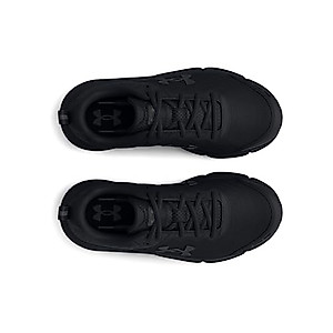 Under Armour Boys' Grade School Assert 10, (002) Black/Black/Black, 6, US