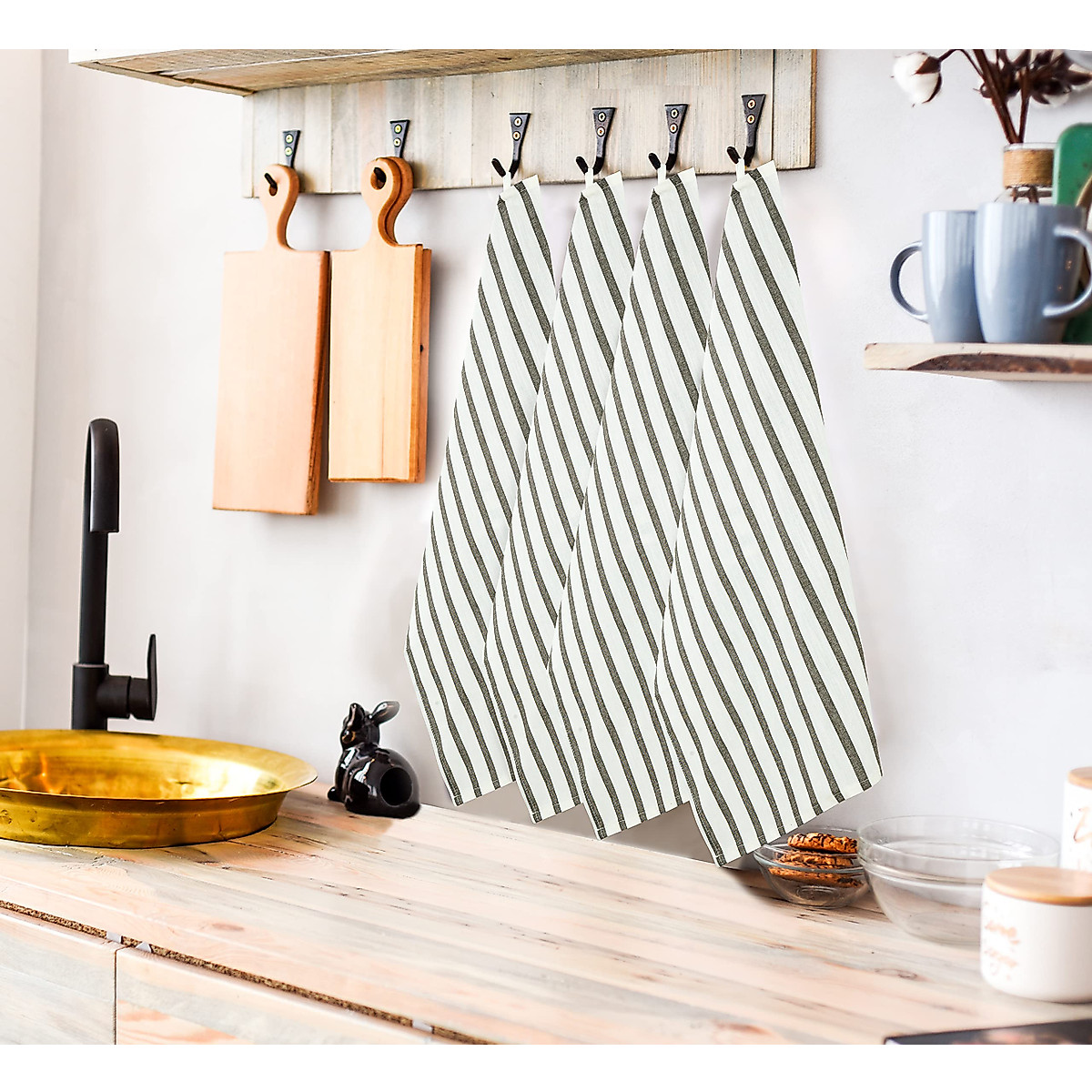 ROYALE Kitchen Towel 4 Pack - 100% Cotton Kitchen Dish Towel - Tea Towels - Reusable Cleaning Cloths - Highly Absorbent Bar Towel - Large Dish Towels - Wiping Cloth - (20x28 Inch, Wide Stripe)