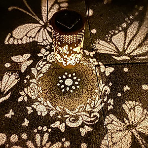 Solar Lanterns Outdoor Hanging Lantern Lights, Butterfly Hollowed-Out Metal Decor Lantern, Waterproof LED Decorative Garden Light - Delicate Garden Decoration for Patio, Yard, Pathway, Landscape