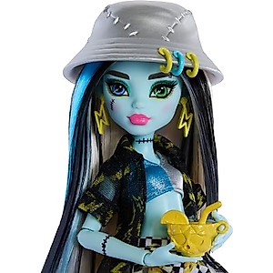 Monster High Scare-adise Island Frankie Stein Doll with Swimsuit, Coverup & Beach Accessories like Hat, Volleyball & Tote