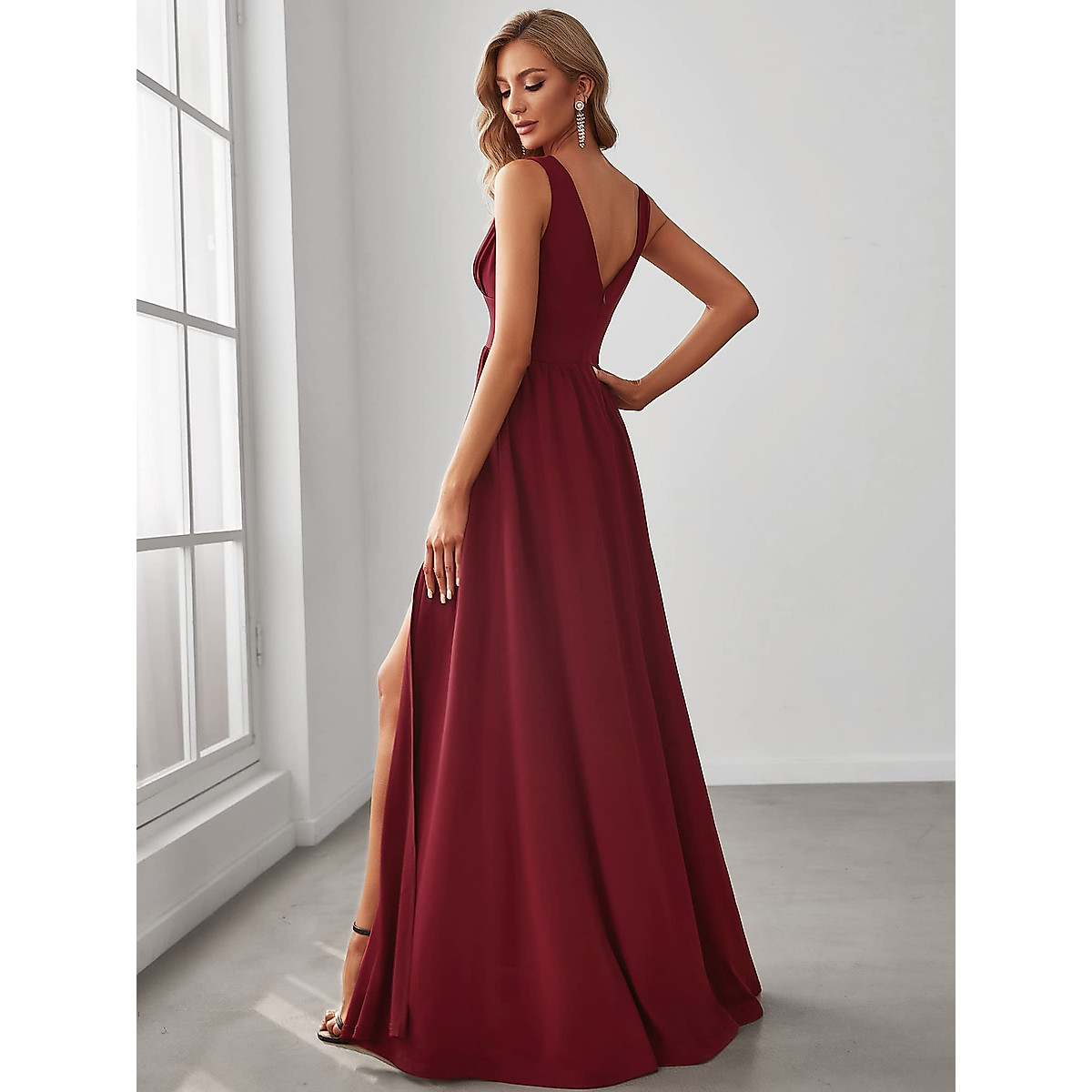 Ever-Pretty Women's Bridesmaid Dresses Deep V-Neck Sleeveless Side Slit Floor Length Wedding Guest Dress Burgundy US6