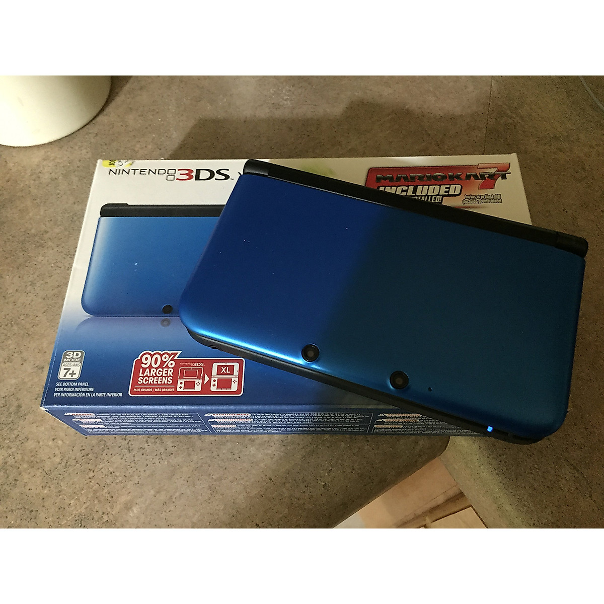 Nintendo 3DS XL - Blue/Black with Mario Kart 7 Pre-Installed