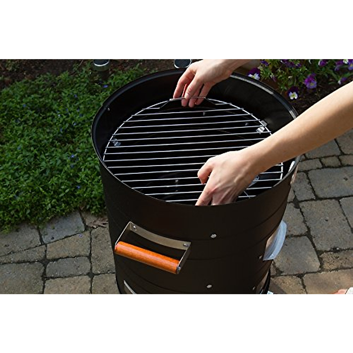 Americana 2 in 1 Electric Water Smoker that converts into a Lock 'N Go Grill