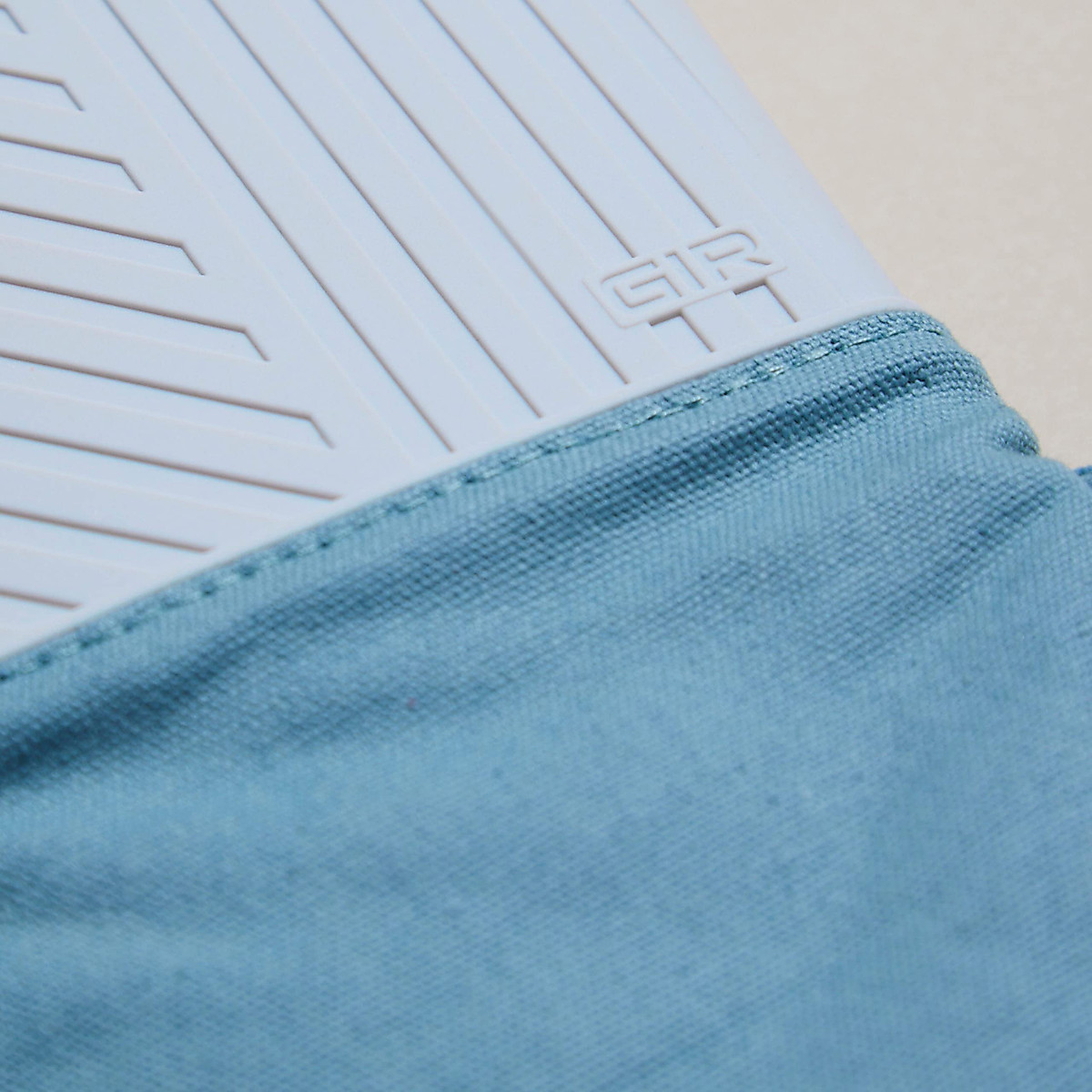 GIR: Get It Right Premium Silicone Oven Mitt - Non-Slip Heat Resistent Kitchen Pot Holder with Soft Terry Quilted Liner - Set of 2, Slate