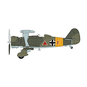 Airfix Vintage Classics Henschel Hs123A-1 1:72 WWII Military Aviation Plastic Model Kit A02051V