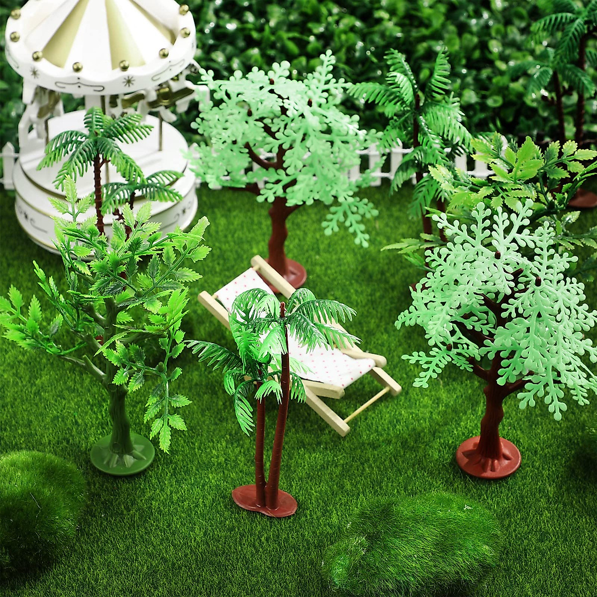 24 Pcs Mini Toy Jungle Trees Plastic Model Coconut Trees Figurines with Base Cake Decoration Rainforest Diorama Supplies Scenery Architecture Trees for Craft, Building, Scenery Landscape, 4 Styles