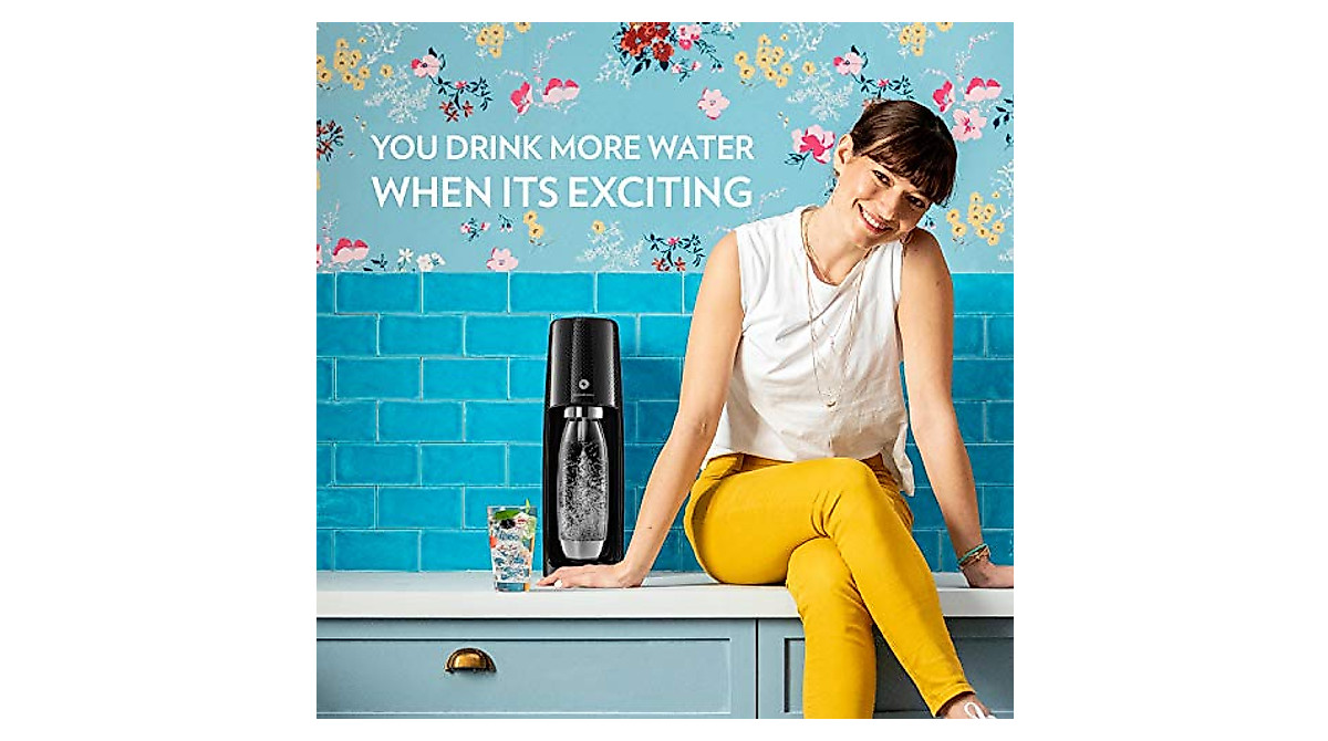 SodaStream Fizzi One Touch Sparkling Water Maker – Effortless Fizz