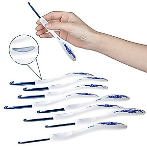 Coopay 12PCS Warm Crochet Hooks Plus & 8PCS Blue Porcelain Pattern Ergonomic Handle Crochet Needles, Crochet Kit Crochet Hook Set Ergonomic Soft Grip Crochet Needles Ideal Knitting Crochet Supplies