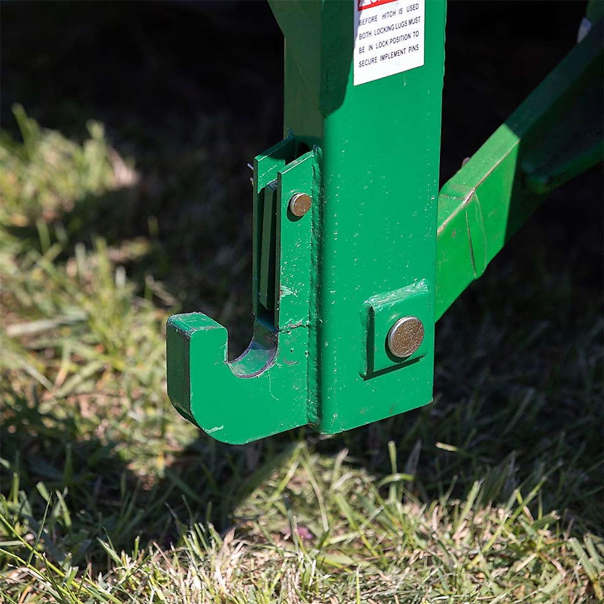 Titan Attachments Green 3 Point Quick Hitch Adaptor to Category 1 Tractors, 3000 LB Lifting Capacity, 27.5" Between Lower Arms, 14.5" ~17.5" Level Adjustment