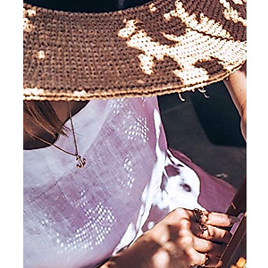 MEVECCO Gold Dainty Anchor Pendant Necklace,14K Gold Plated Cute Horizontal Hammered Necklace for Women