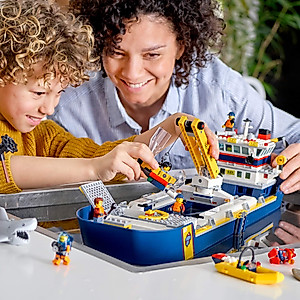 LEGO City Ocean Exploration Ship 60266, Toy Exploration Vessel, Mini Helicopter, Submarine, Shipwreck with Treasure, Lifeboat, Stingray, Shark, Plus 8 Minifigures (745 Pieces)