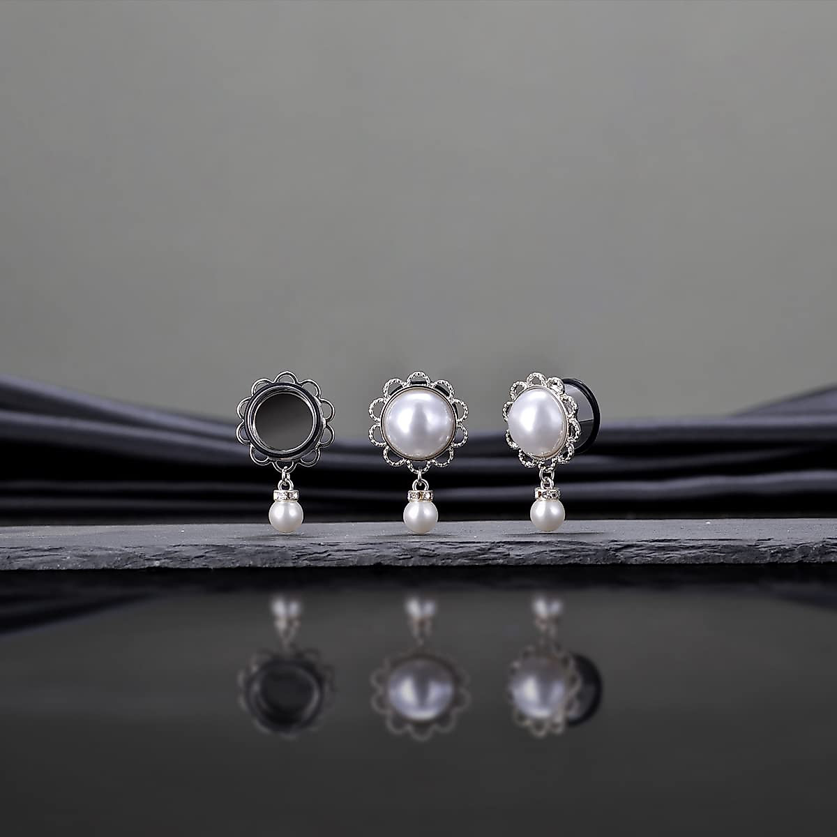 KUBOOZ Pearl Pendant Ear Piercing Jewelry Stainless Steel Tunnels and Plugs Ear Expander Reamer Guages 00g