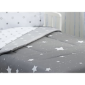 Delta Children 4 Piece Toddler Bedding Set for Boys - Reversible 2-in-1 Comforter - Includes Fitted Comforter to Keep Little Ones Snug, Bottom Sheet, Top Sheet, Pillow Case - Dusty Skies, Grey Stars