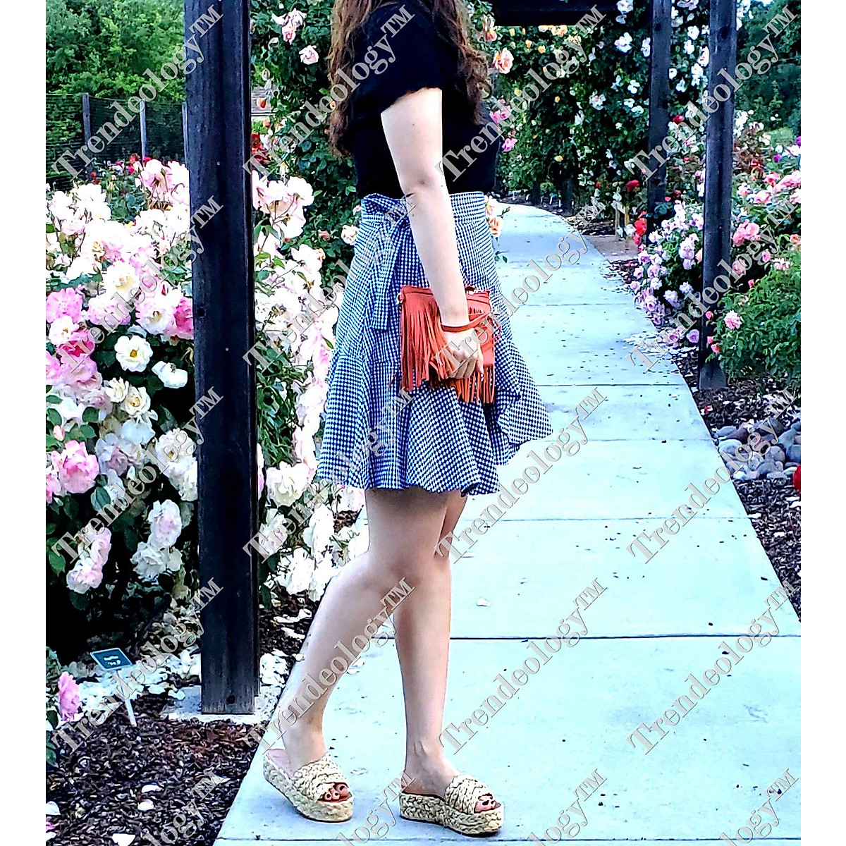 Front and Back Both Side Fringed Soft PU Leather Small Boho Crossbody Wristlet (ZBlack)