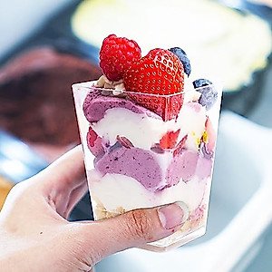 Wiaregom 50Pack 5oz Square Plastic Dessert Cups with Lids and Spoons,Clear Parfait Appetizer Cups for Tasting Party Desserts Fruit birthday Party