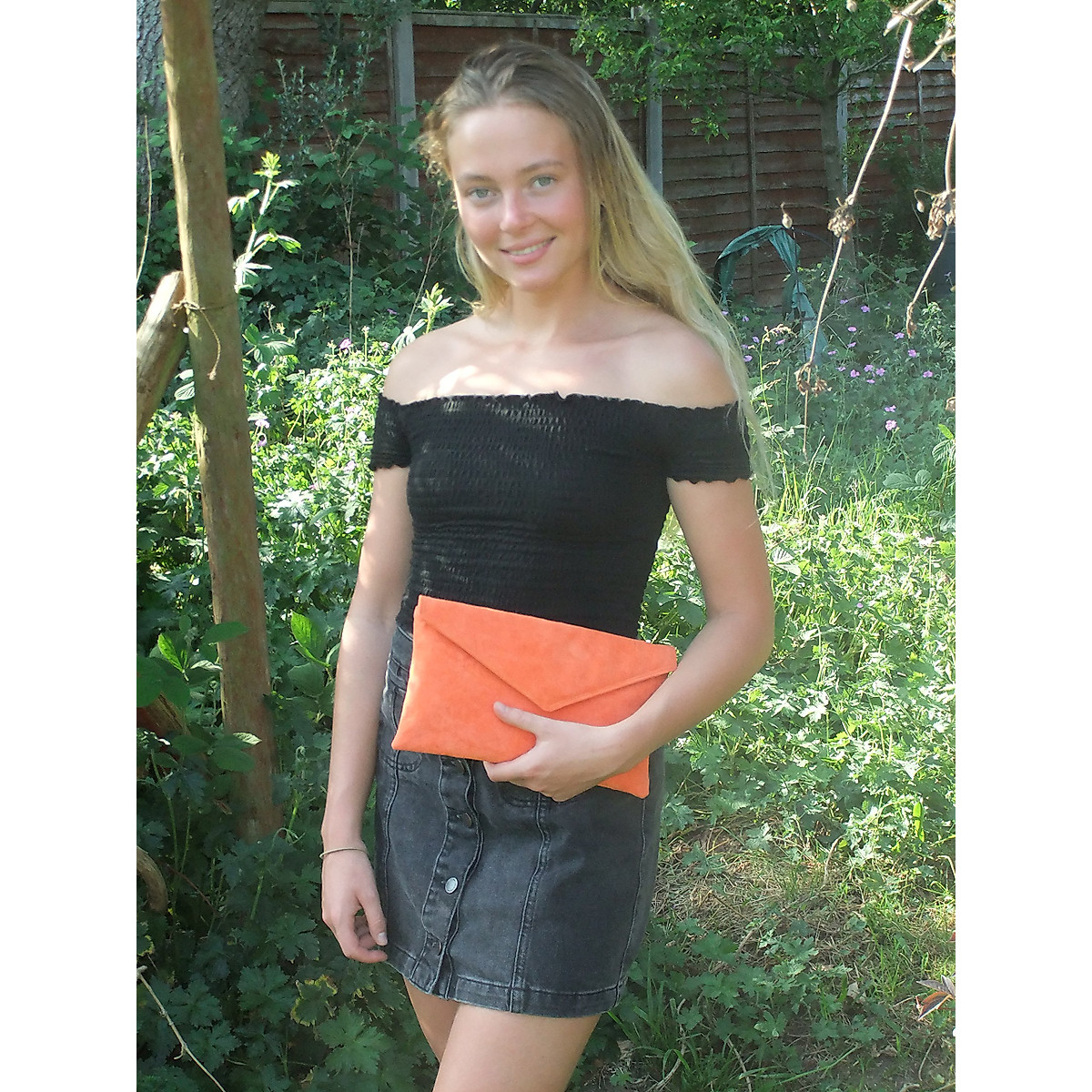 LONI Womens Neat Envelope Faux Leather Patent Clutch Bag/Shoulder Bag in Red