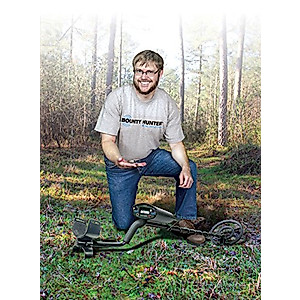 Bounty Hunter TK4GWP1 Tracker IV Metal Detector in Black