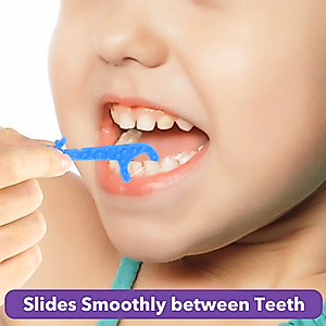 300 Count Kids Flossers, Cute Giraffe Kids Floss Picks, No Fluoride BPA Free Dental Floss Picks, Unflavored Flossers for Kids, 4 Colors to Pick, 75 Count (Pack of 4)