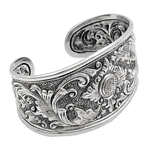 NOVICA Artisan Sterling Silver Cuff Bracelet Repousse from Indonesia No Stone Floral [6 in L (end to End) x 1.6 in W] ' Courageous Soul'