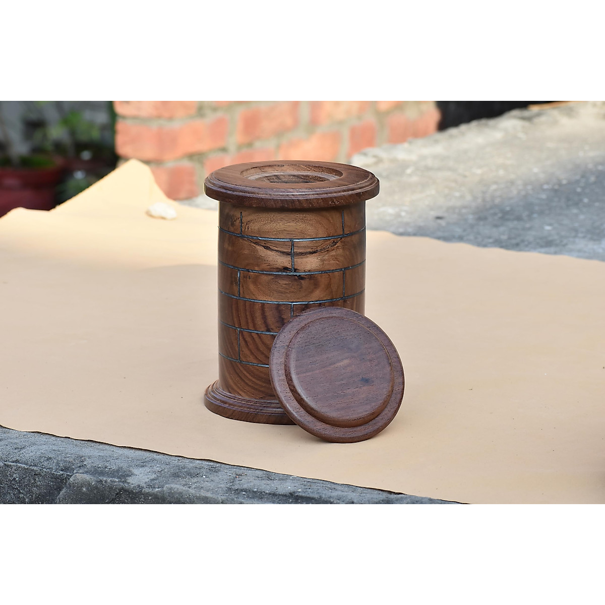 Rosewood Well Style Decorative urn Funeral Urn for Adult Pet Loss urn Memorial urn Wooden urn Box Lichtenberg Figure Resin urn for Ashes Cremation urn Urn for Human Ashes (Large up to 200 lb)