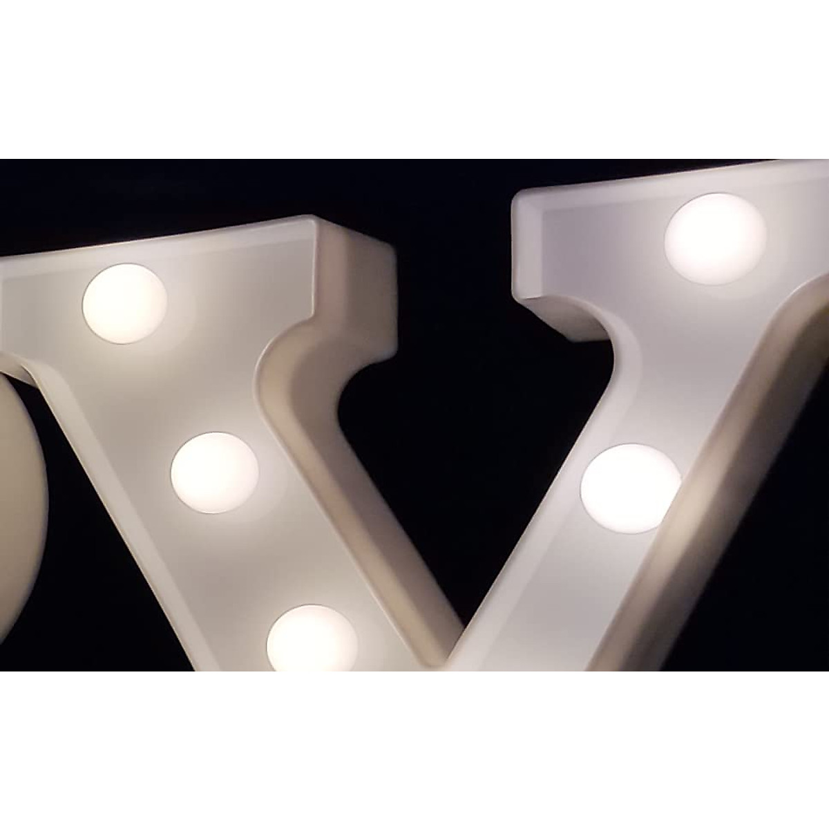 Marry Me Sign Proposal Decorations with 2000pcs Rose Petal and Candles LED Flameless Tealight Fake Candles and Red Rose Petals for Romantic Night Marry Me Lights Weddings