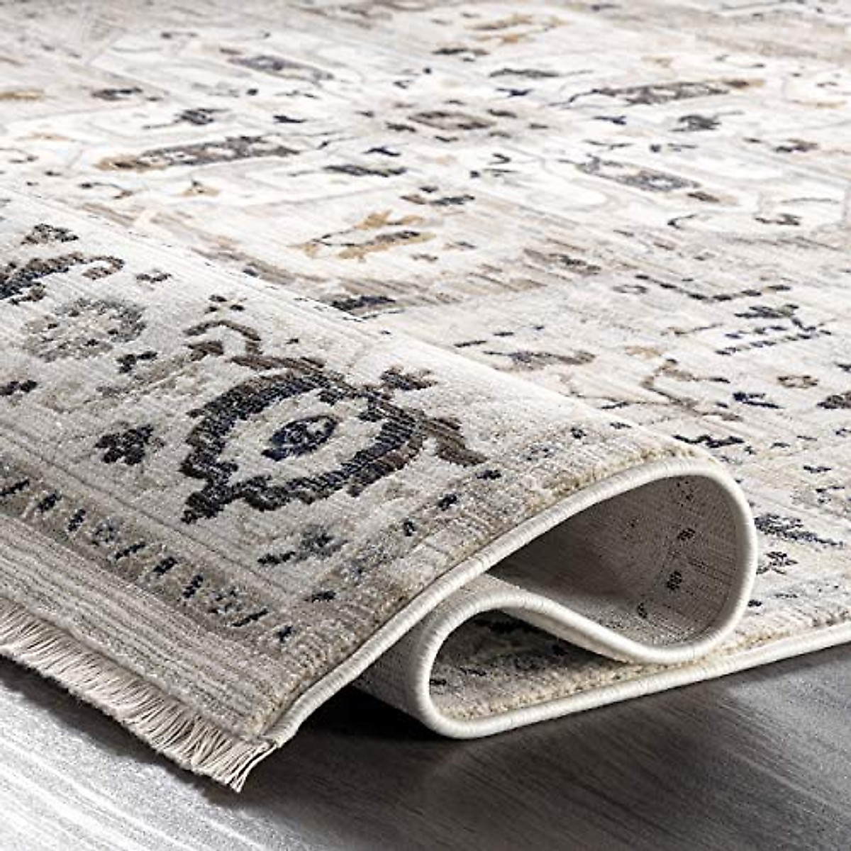 nuLOOM Oliveira Floral Medallion Fringe Area Rug, 5' 3" x 7' 7", Beige