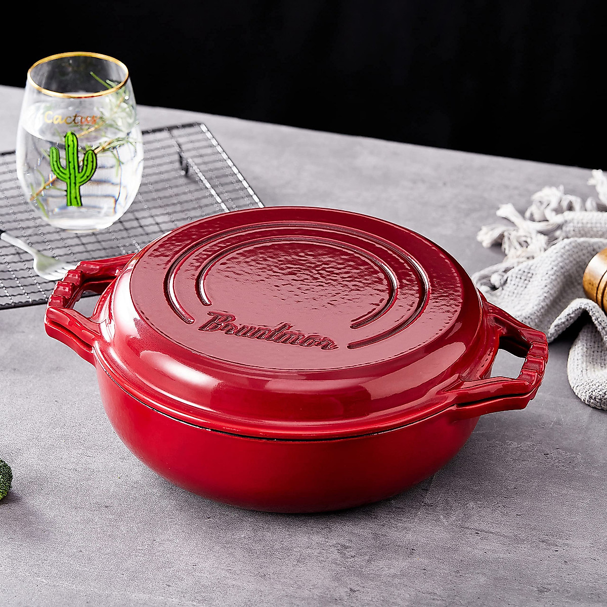 Bruntmor 2-in-1 Pre-Seasoned Cast Iron Pan |Cocotte Double Braiser Pan with Grill Lid 3.3 Quarts - Barbecue Grill Non Stick Frying Pan - Nonstick Cookware Set with Wide Handle (Red)