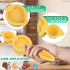 Moon Cake Mold Heart Cookie Mold - 4 Shapes Mold Maamoul Cookies Mooncake Stamp Cookies Mold - Baking Mold Press Cookie Stamp Plastic Mold Heart - Biscuit Press Nonstick Cookie Stamp And Cutter