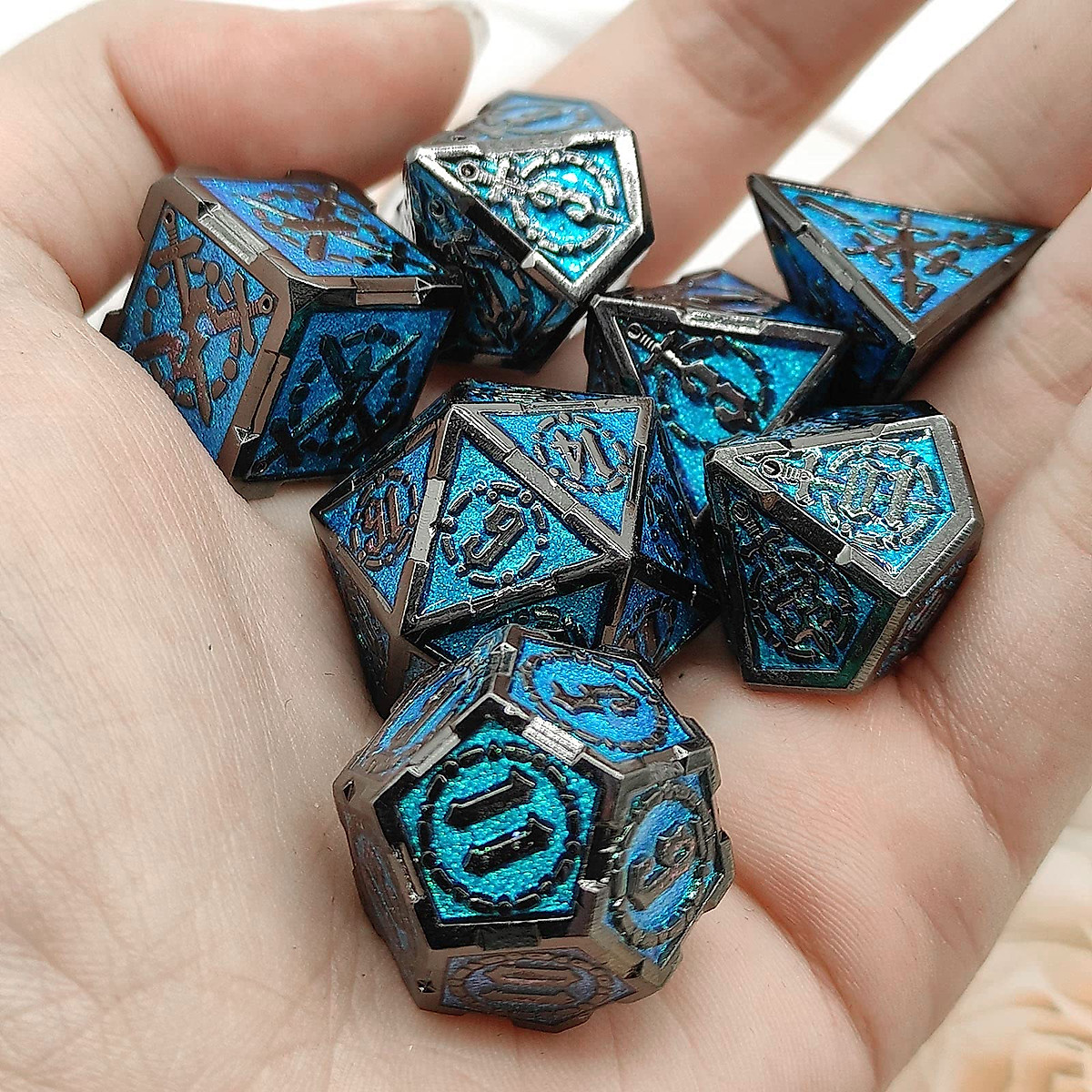 Metal DND Dice Set D&D Dungeons and Dragons Sword Dice Gift D20 Polyhedron Suitable for Rolling RPG MTG Pathfinder Board Game Accessories Free Velvet Bag-Black Nickel Glitter Blue