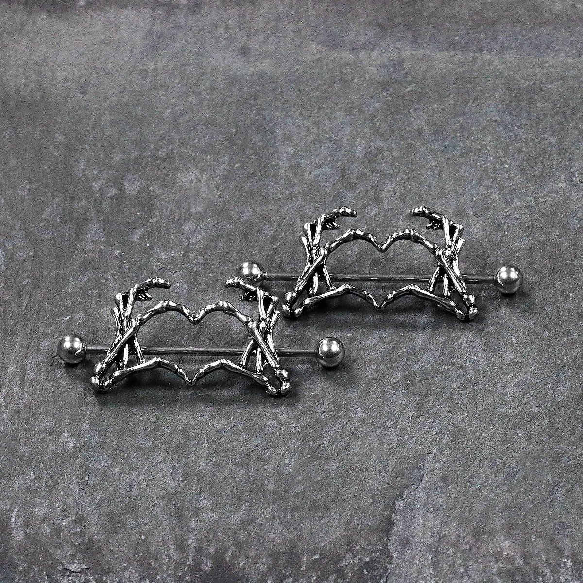 Body Candy Nipplerings Piercing Women 14G 1 1/2" Stainless Steel Skeleton Heart 2Pc Dangle Nipple Ring Set 38mm