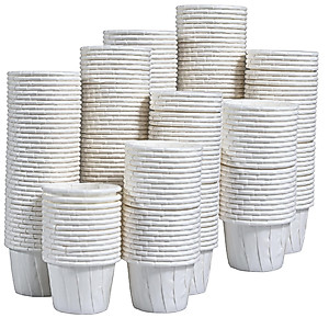 Vakly Disposable Paper Souffle Medicine Cups 3/4 oz [Pack of 500] – (0.75 Ounce) Small Cups for Medication Distribution, Pills, Tasting, Condiments, Food and Dessert Serving