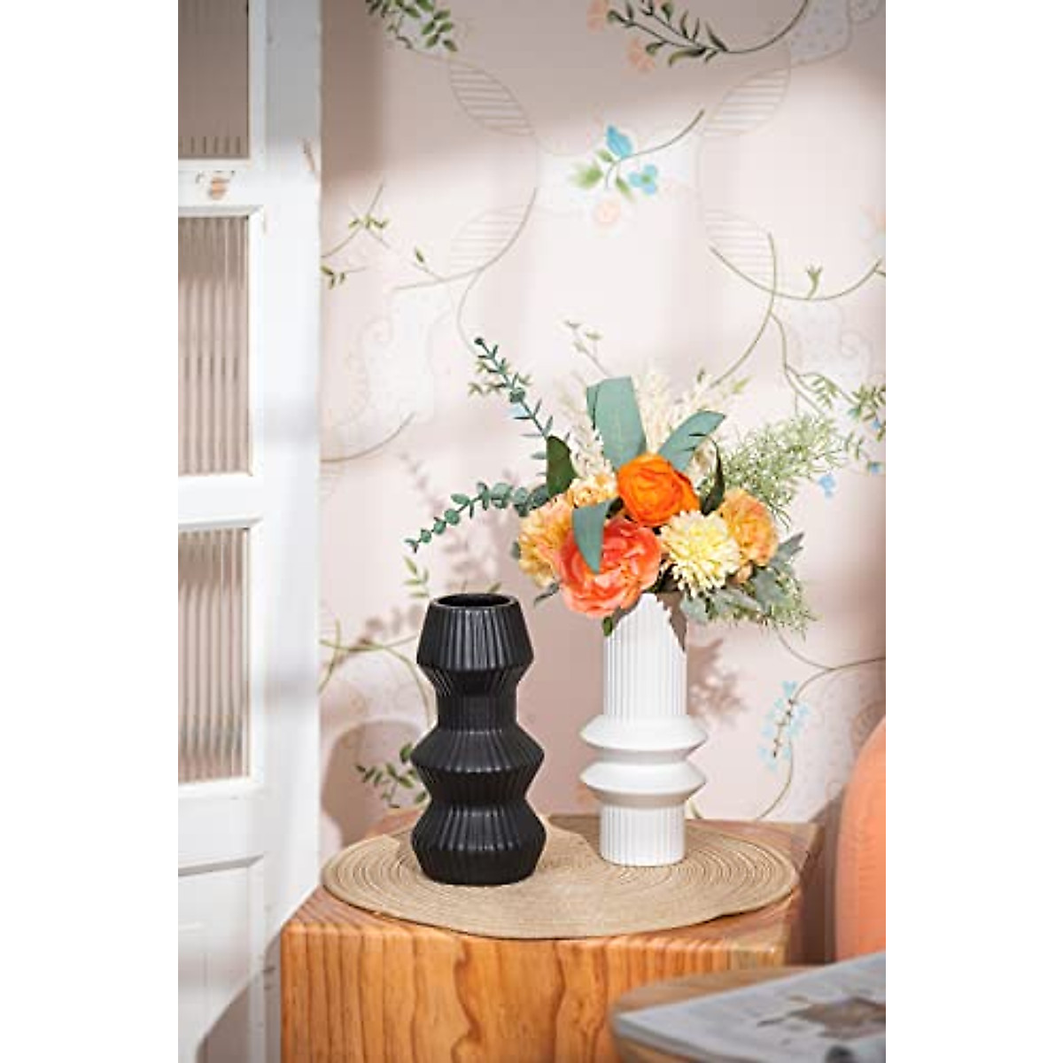 TERESA'S COLLECTIONS Modern Geometric Ceramic Vase for Home Decor, Black and White Decorative Vase for Fireplace, Flower Vases for Dining Table Decor, Living Room, Mantel, Shelf, 8 inch- Set of 2