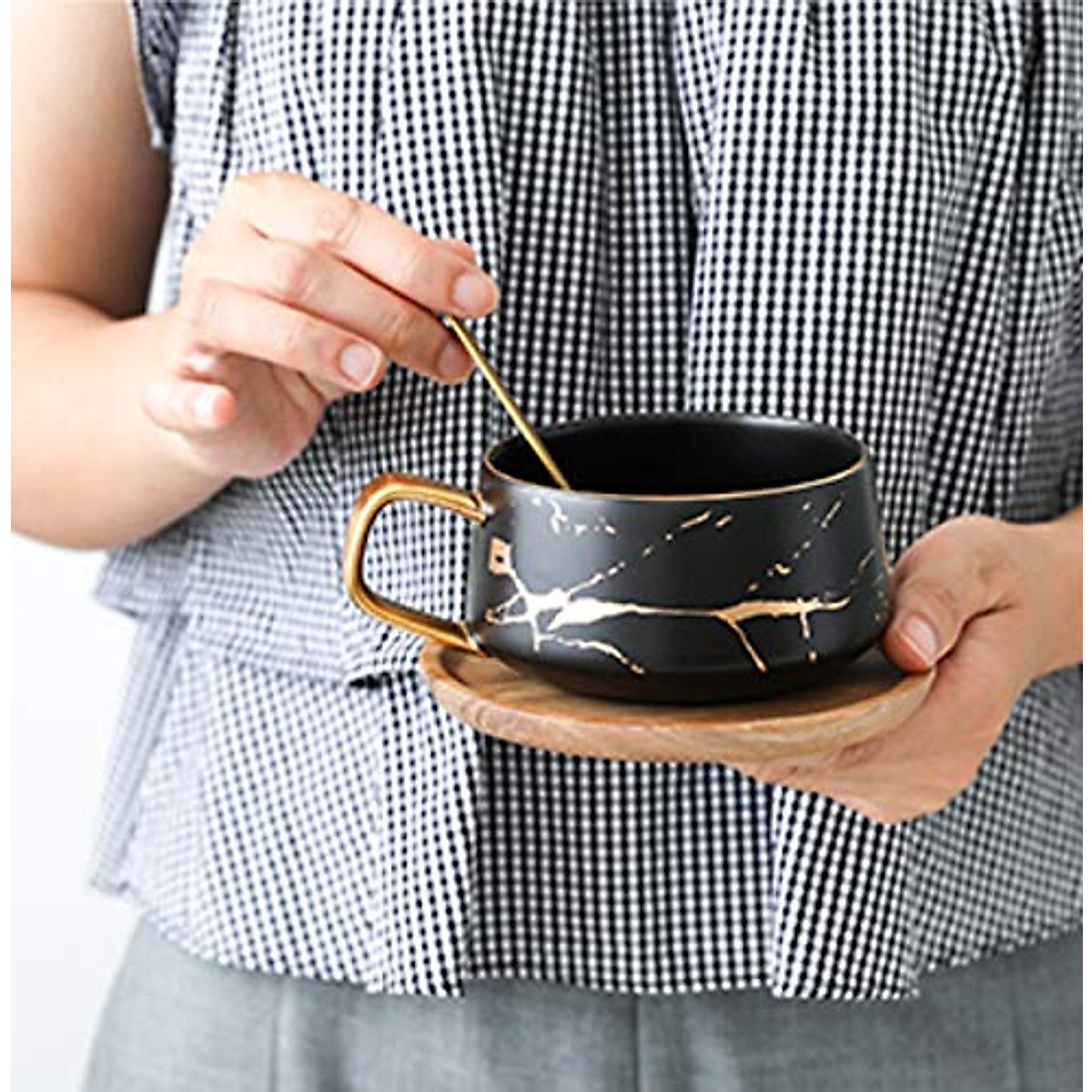 Jusalpha 10 oz Golden Hand Print Tea Cup And Saucer Set/Coffee Cup And Bamboo Saucer Set TCS19 (Black)