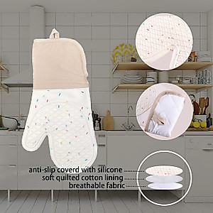 Oven Mitts and Pot Holders Sets 4Pcs Set, Lengthen High Heat Resistant Oven Glove Set, Waterproof Silicone Fashion Cute Microwave Gloves Safe for Baking,Cooking, BBQ