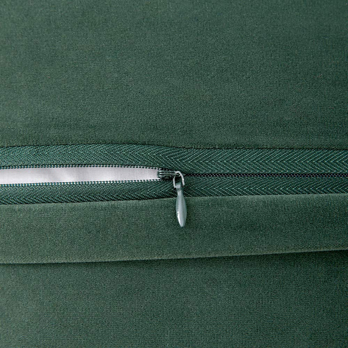 Woaboy Decorative Pillow Covers 18x18 Dark Green Throw Pillows Pack of 2 Cozy Soft Pom-poms Velvet Couch Pillow Covers Home Decor for Farmhouse Cushion Sofa Bedroom