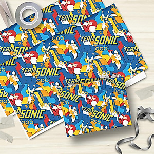 Danilo Sonic The Hedgehog Wrapping Paper, Two Sheet, Two Tags, Officially Licensed Gift Wrap, Recyclable, 70 x 50 when opened, multi-coloured