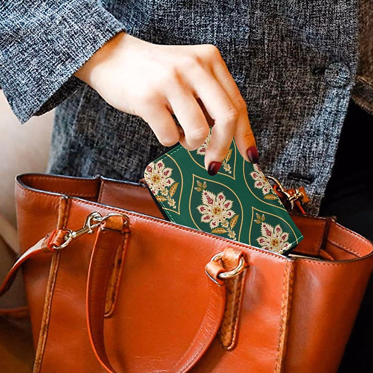 linqin Various Whimsical Flowers Teens' Small Secure Leather Zipper Pocket Wallet with RFID Blocking for Business