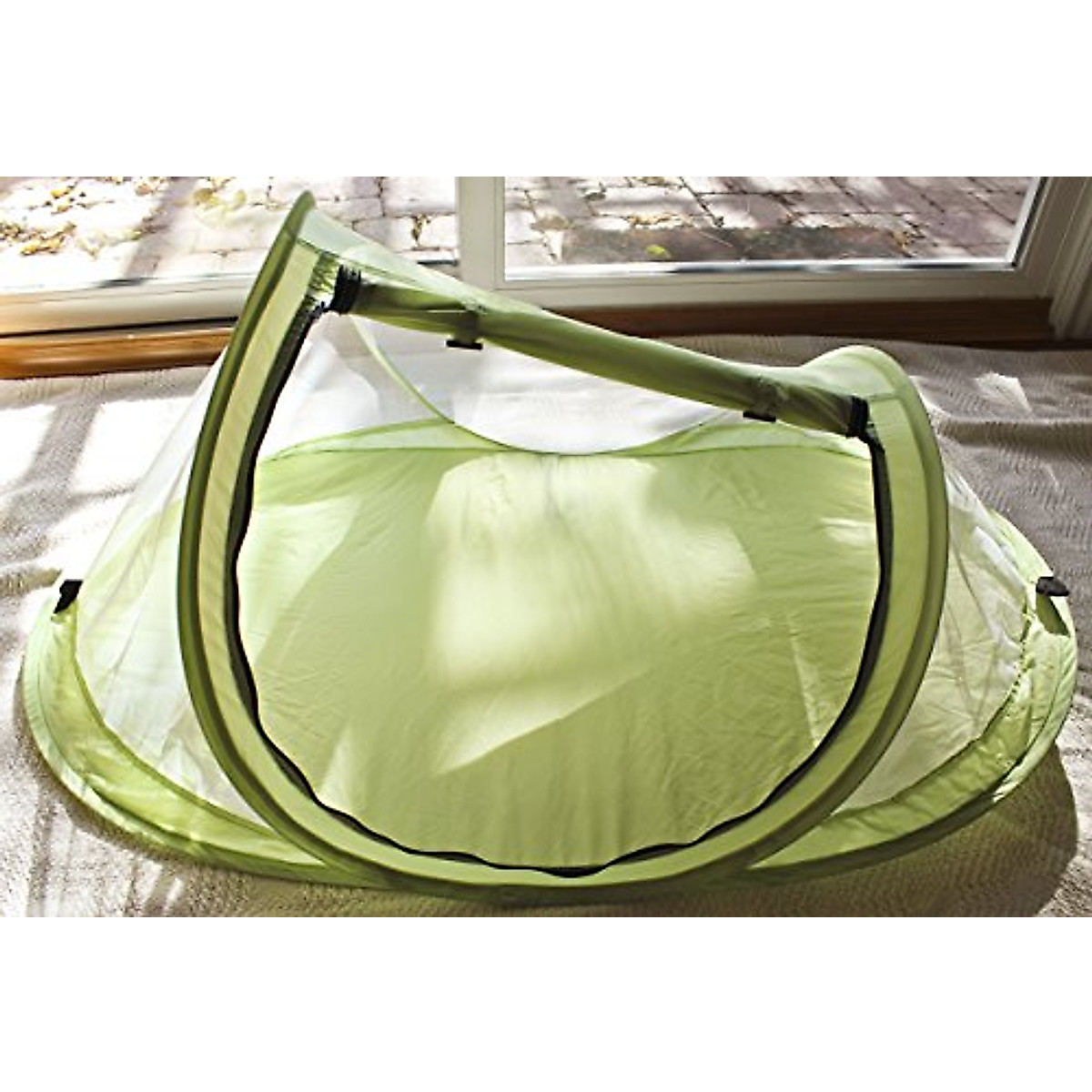 MooMooBaby Pop-Up Baby Beach Crib Tent