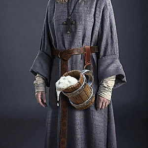 SUMGOGO Skirt Hikes Renaissance Medieval Keyring Belt Hook Loop Wrist Waistband Accessory Ren Faire LARP Cosplay Costumes (Brown With Belt)