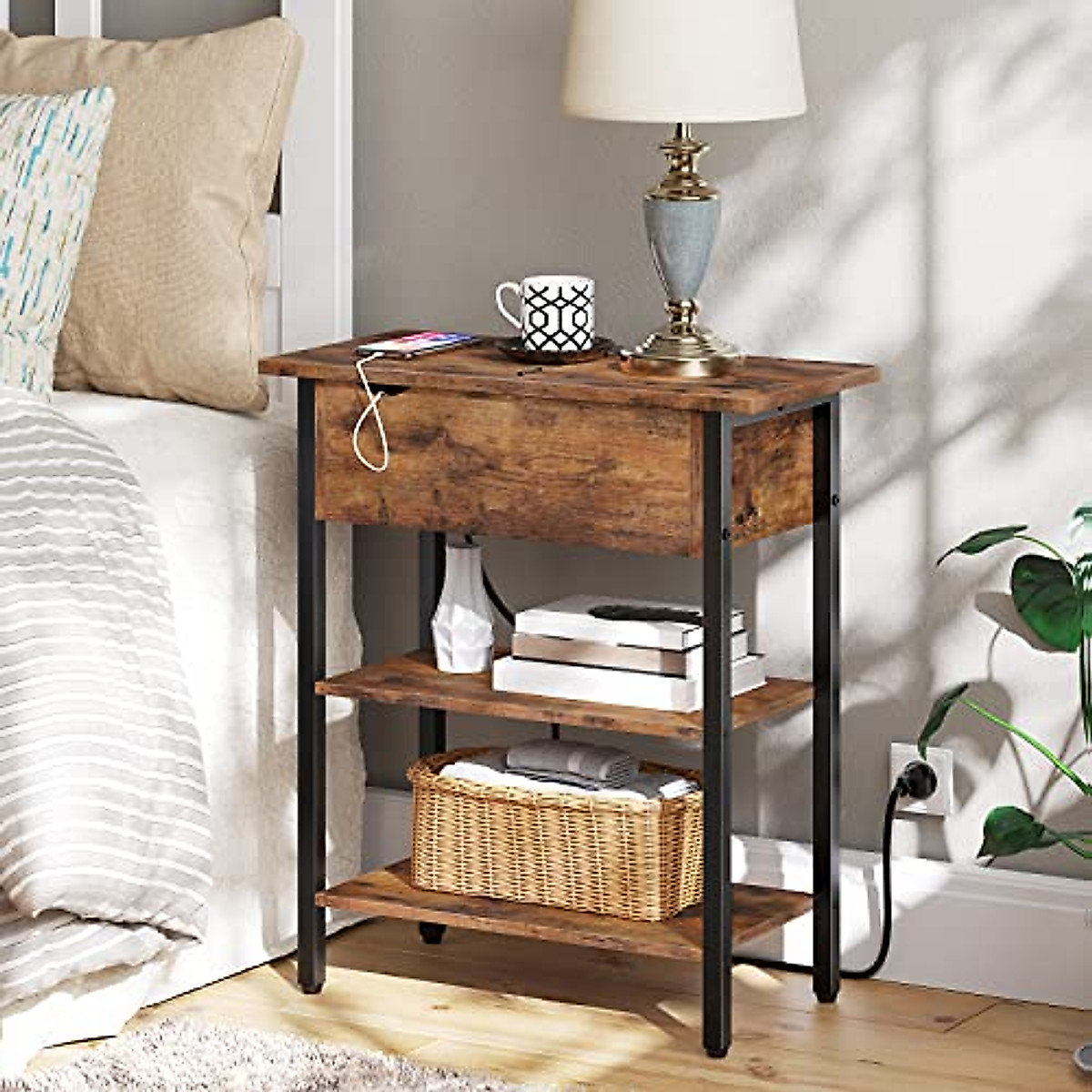 HOOBRO Set of 2 End Tables, Side Table with Charging Station, Flip Top Nightstand with USB Ports and Outlets, Bedside Tables with Shelf for Small Spaces, Living Room, Bedroom, Rustic Brown BF341BZP201