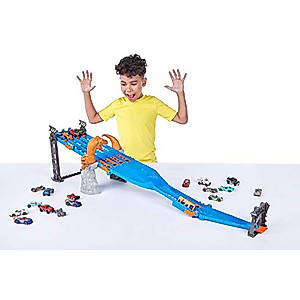 Metal Machines 4-Lane Raptor Attack Track Set Playset with Mini Racing Car by ZURU Cars Play Set Compatible with Other Brands
