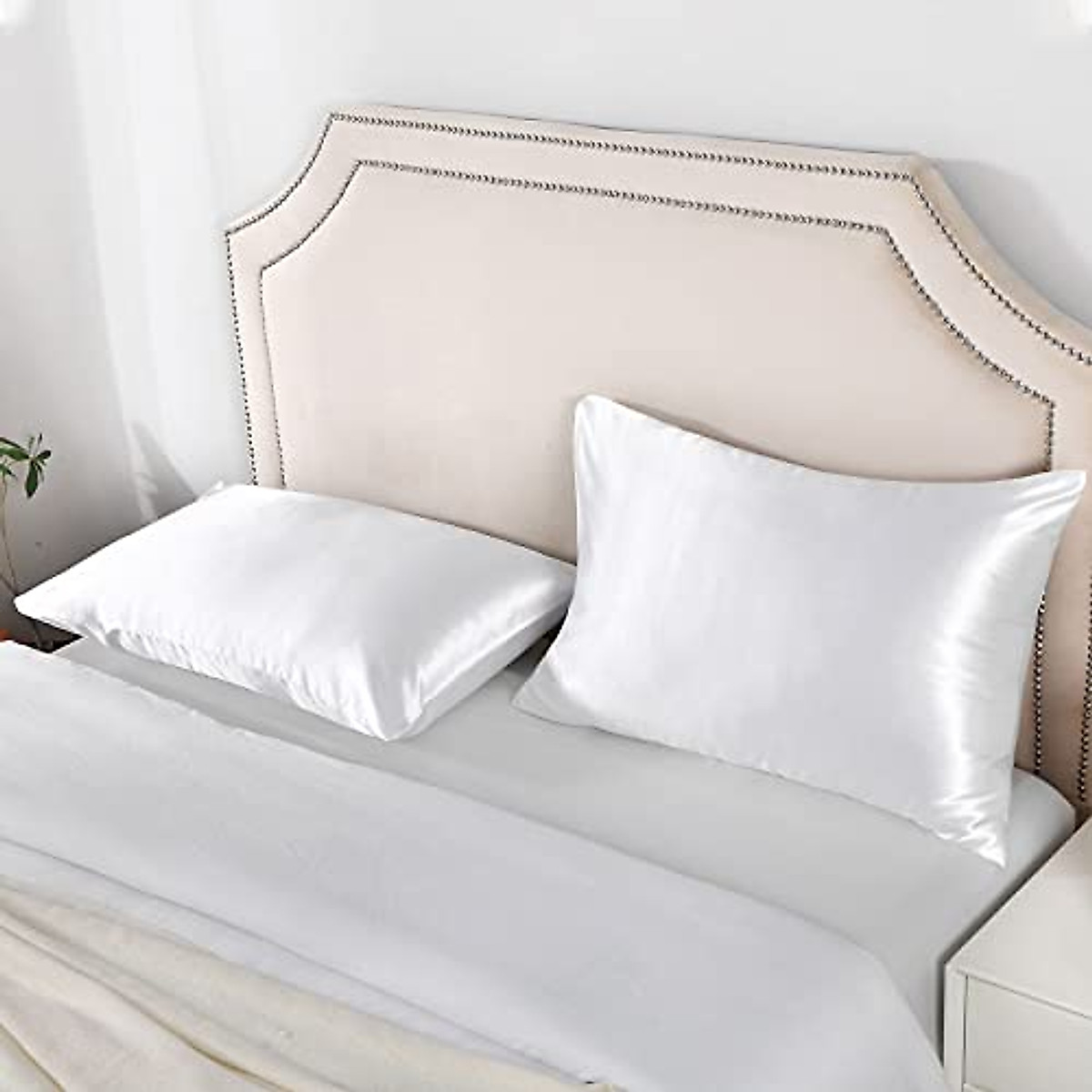 Silk Satin Pillowcases for Hair - BPC Bed Pillow Cases Standard Size Set of 2 for Hair and Skin, Satin Pillowcase 20x26 inches, Pillow Covers with Envelope Closure, Breathable, Skin-Friendly(White)