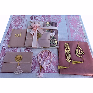 Muslim Prayer Rug, 7 in One Gift Set, Prayer Mat Surah Book, Tasbeeh, Scarf, Surah Case, Bookmark, Car Mirror Hanger, Prayer Beads,Islamic Gift for Umrah, Hajj, Wedding, Janamaz (Rose)