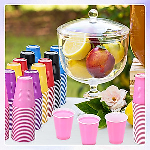 Uiifan 50 Pieces 9 oz Plastic Cups Disposable Drinking Cups Bulk for Beverage Coffee Picnics Christmas Day Birthday Party Wedding Halloween Thanksgiving(Pink)